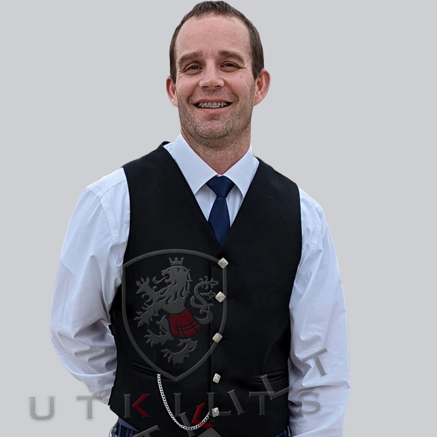 Argyll Kilt Vest | Traditional 5-Button Highland Vest – UT Kilts