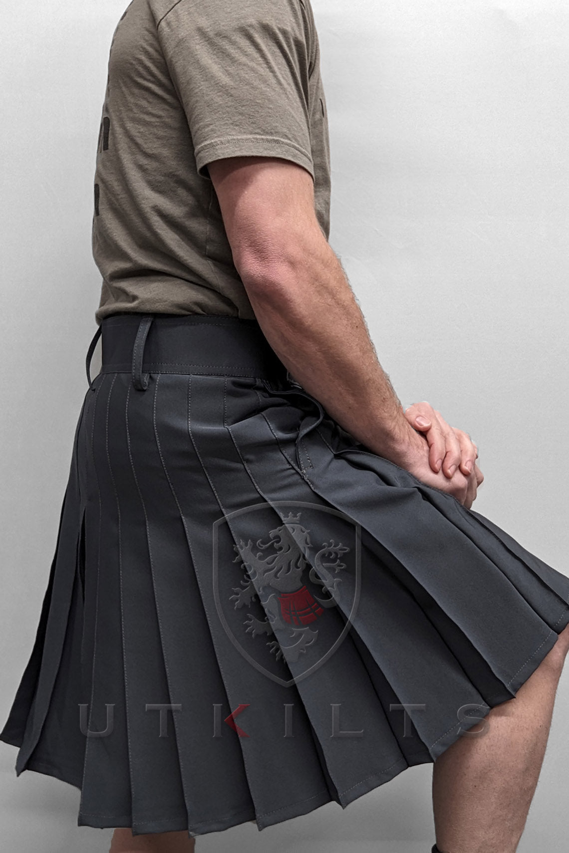Athlete Kilt Gray – Lightweight, Quick-Dry Workout Kilt | UT Kilts